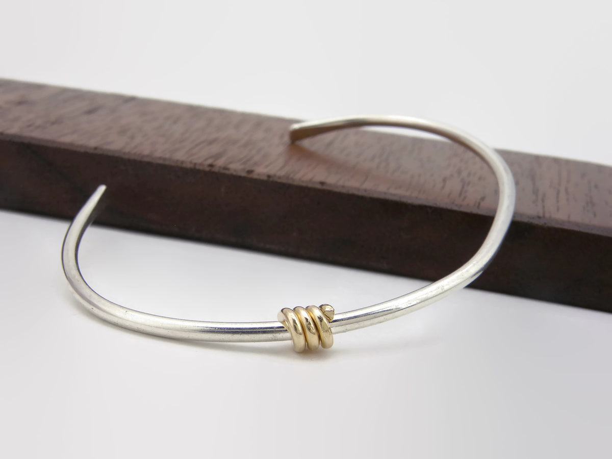 Bracelets – The Silversmith Jewelry